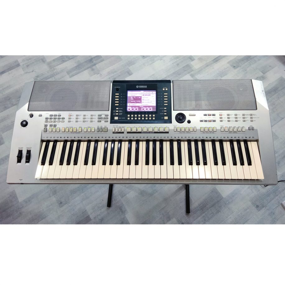 Yamaha PSR-S710 61-key Arranger Workstation - MuzikOne
